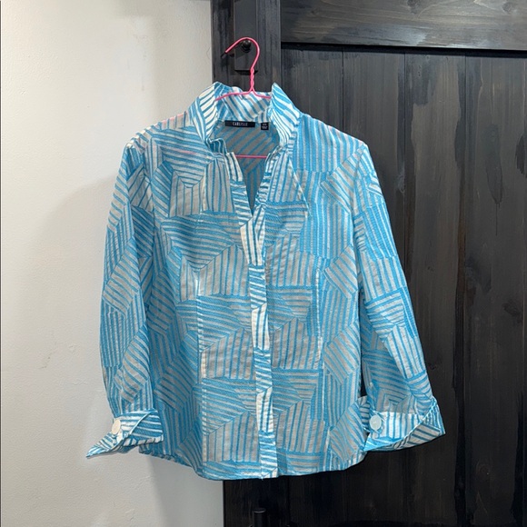 Carlisle | Tops | Carlisle Blue And White Geometric Hidden Snaps Shirt ...